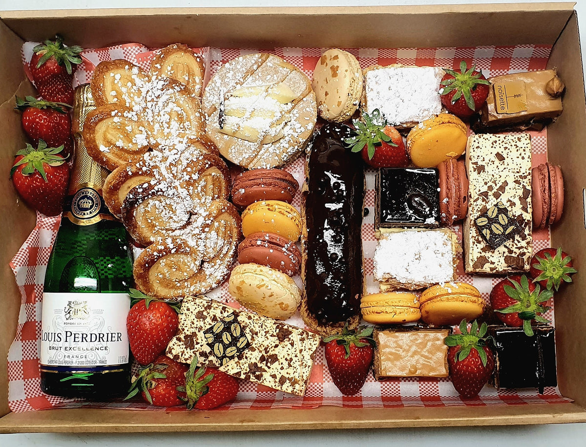 SWEET TOOTH BOX – LaParisienneAU